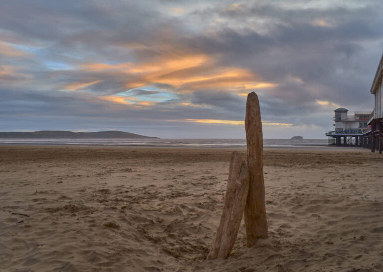 Lossy vs Lossless Compression: A Beginner's Guide to Both Formats